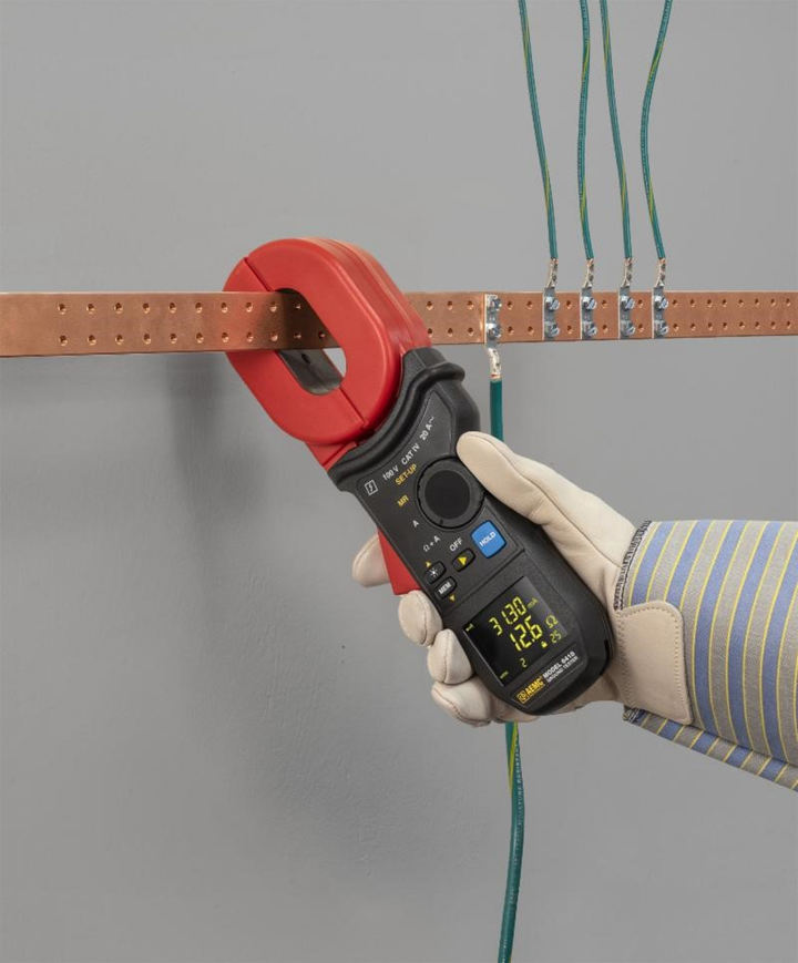 AEMC 6418 Clamp-On Ground Tester | No-Rod Earth Resistance Testing ...